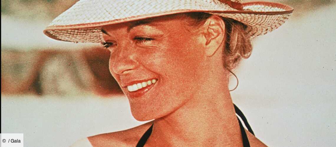 Tombe De Romy Schneider Profan E Pourquoi La Star A T Enterr E