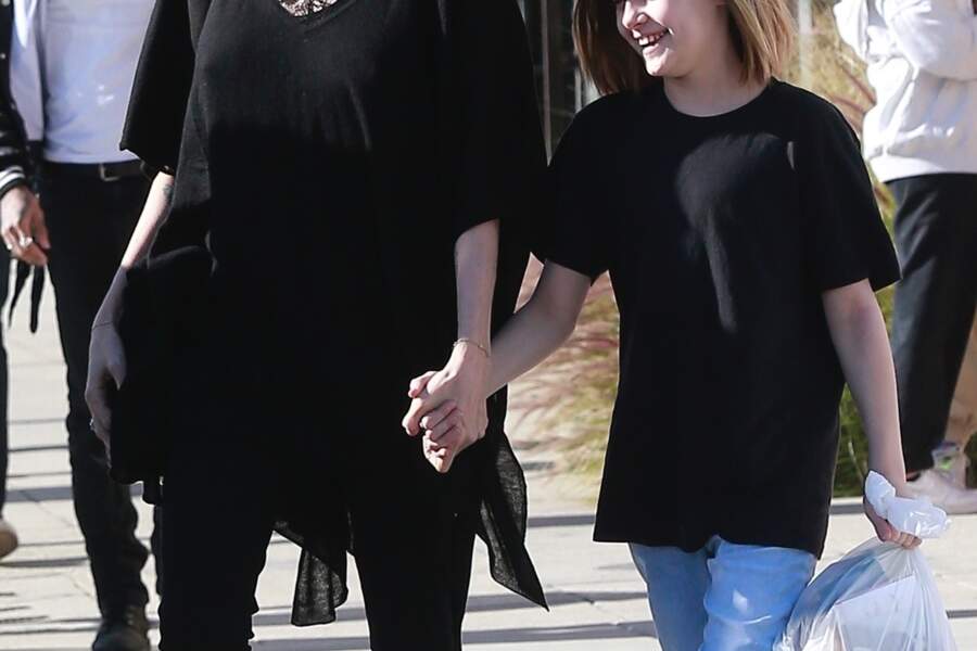Photos Angelina Jolie Retrouve Le Sourire Au Côté De Sa Fille