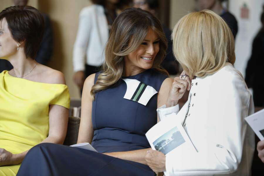 PHOTOS - Brigitte Macron et Melania Trump tour sourire pour leurs ... PHOTOS - Brigitte Macron et Melania Trump tour sourire pour leurs ...
